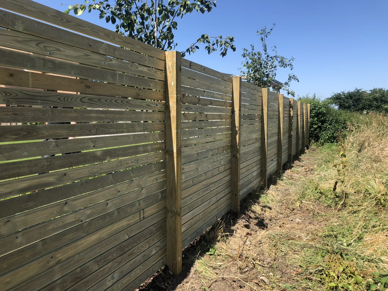 Sharp Fencing Ltd | Gates & Automation (Electric Gates)